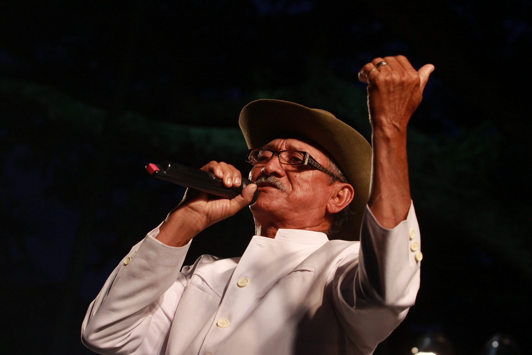 El 21 de abril de 1934 nace el “Rey de la Bandola”, Anselmo López ...