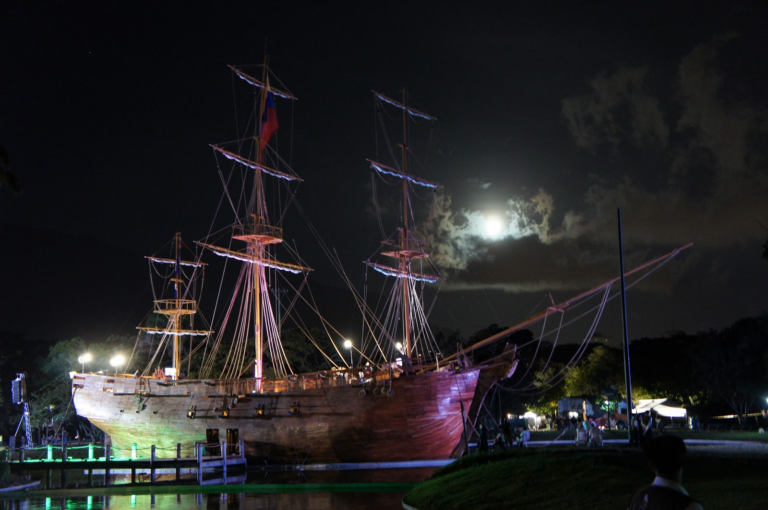 Buque Leander reabre sus puertas tras completa recuperación (+Fotos ...