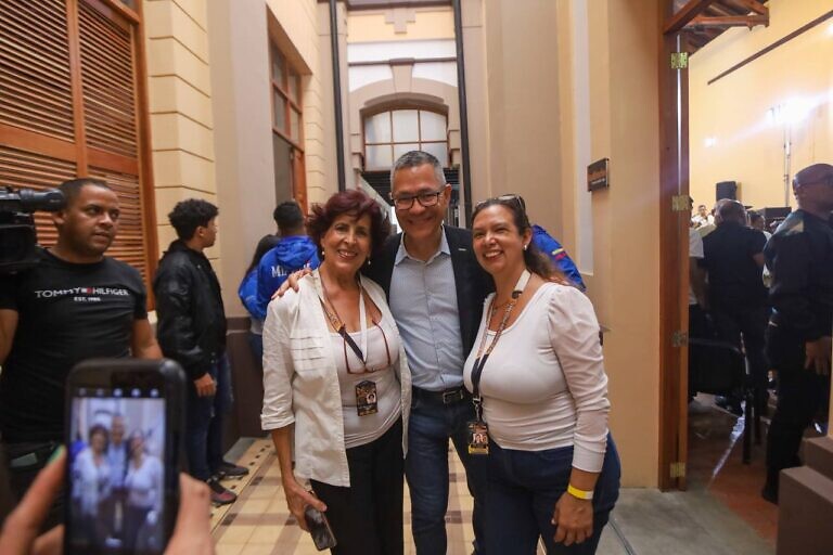 Reinauguran escuela superior de música José Ángel Lamas (+Fotos) - Alba Ciudad 96.3 FM