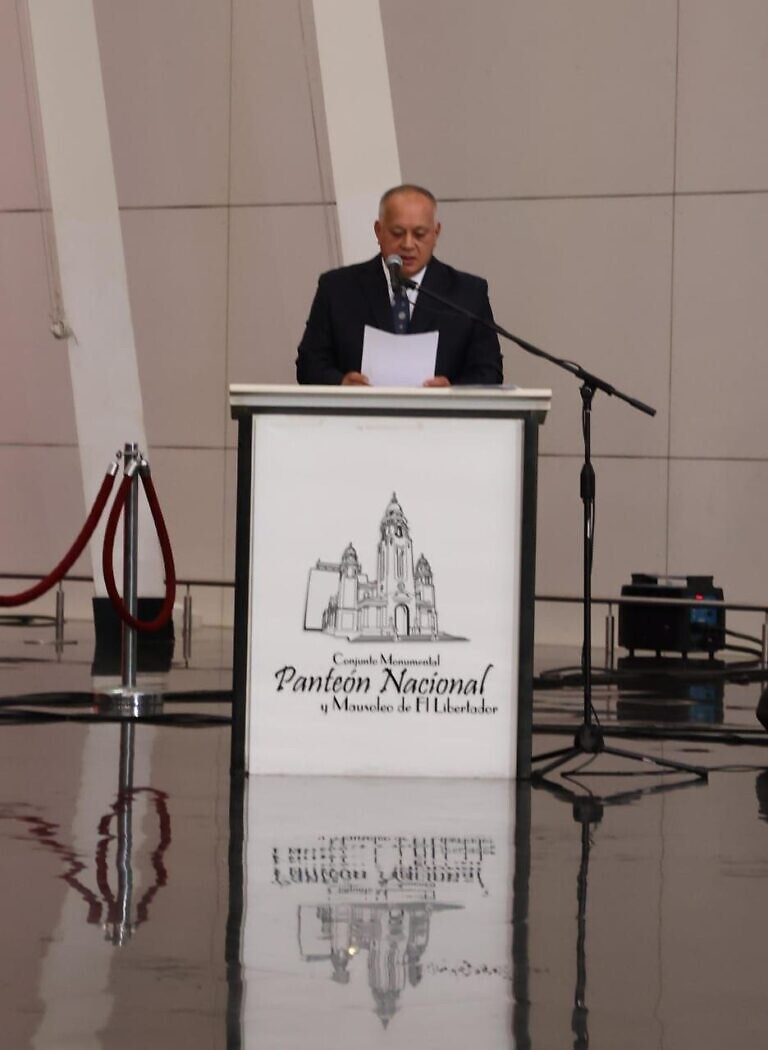 Cabello en Bicentenario de la Batalla de Ayacucho: Estamos librando una ...