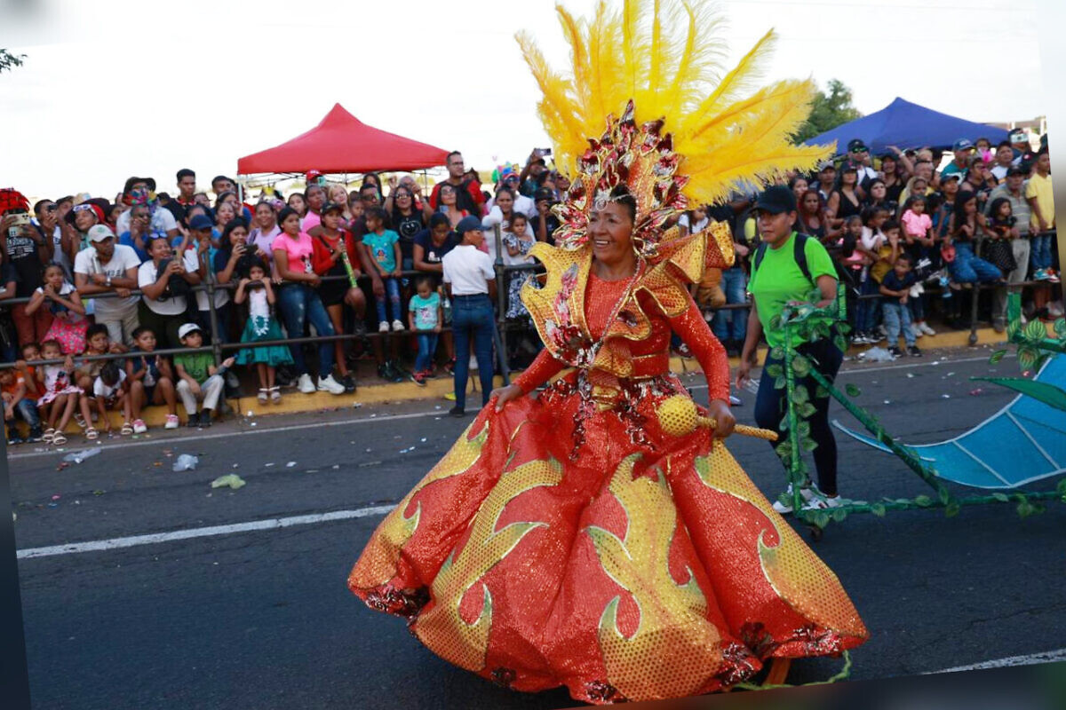 EN FOTOS: Carnavales de El Callao 2025, tradición y color al ritmo del ...