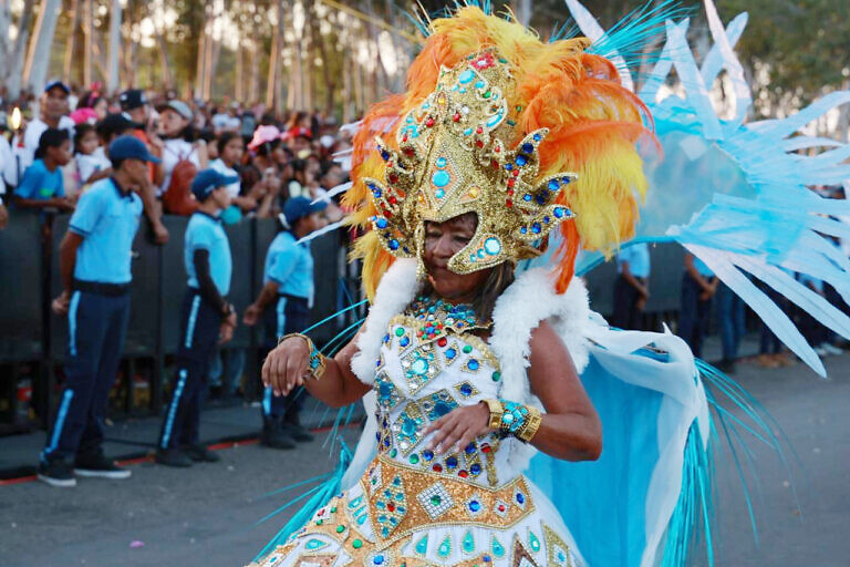 EN FOTOS: Carnavales de El Callao 2025, tradición y color al ritmo del ...